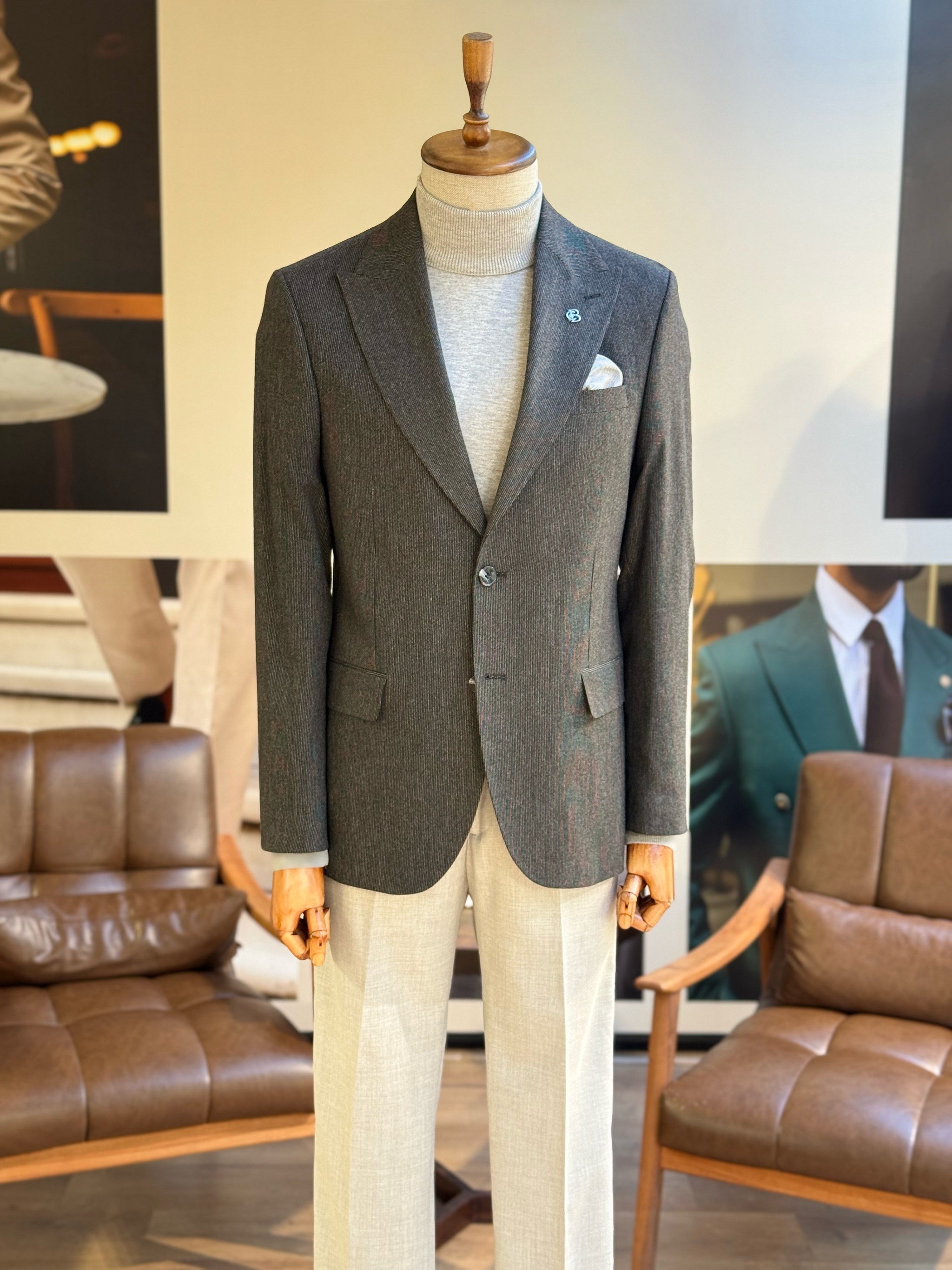 Single Breasted Black Blazer - Tailored Fit | VIOSSI
