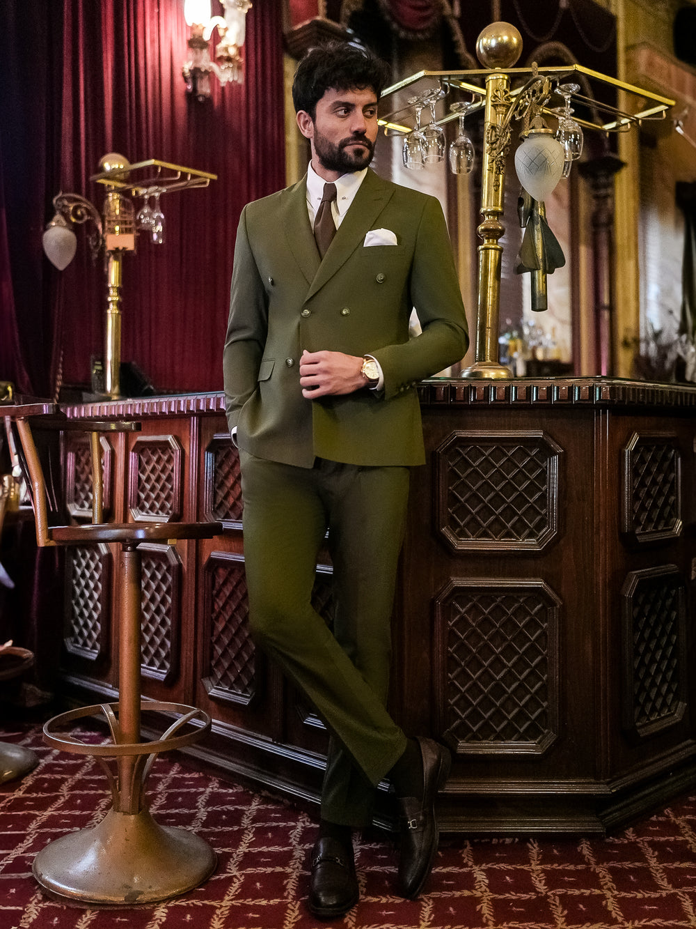 Men's Slim Fit Suits | Tuxedos and Double Breasted Suits | VIOSSI