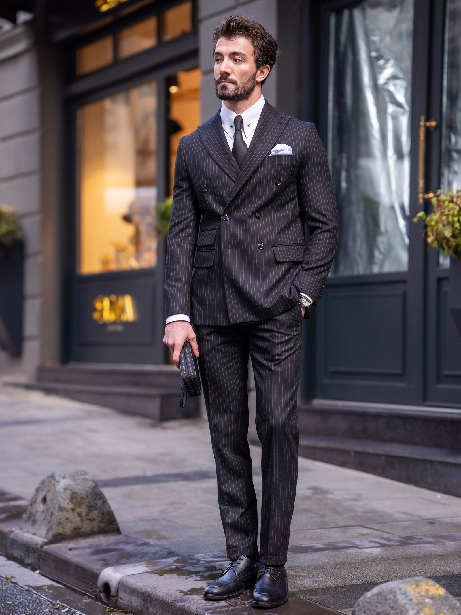Suits – Page 2